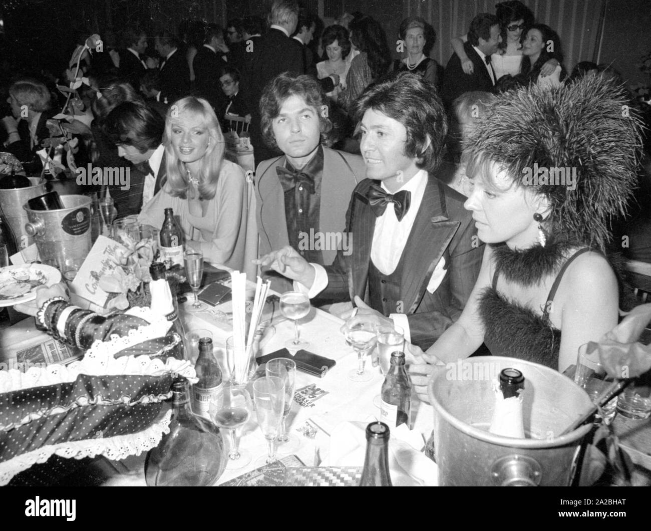 Roy roberts hi-res stock photography and images - Alamy