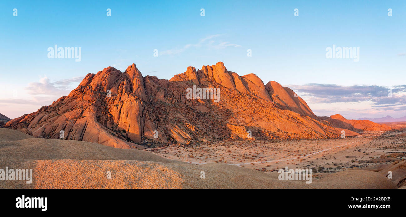 Pontok mountains hi-res stock photography and images - Alamy