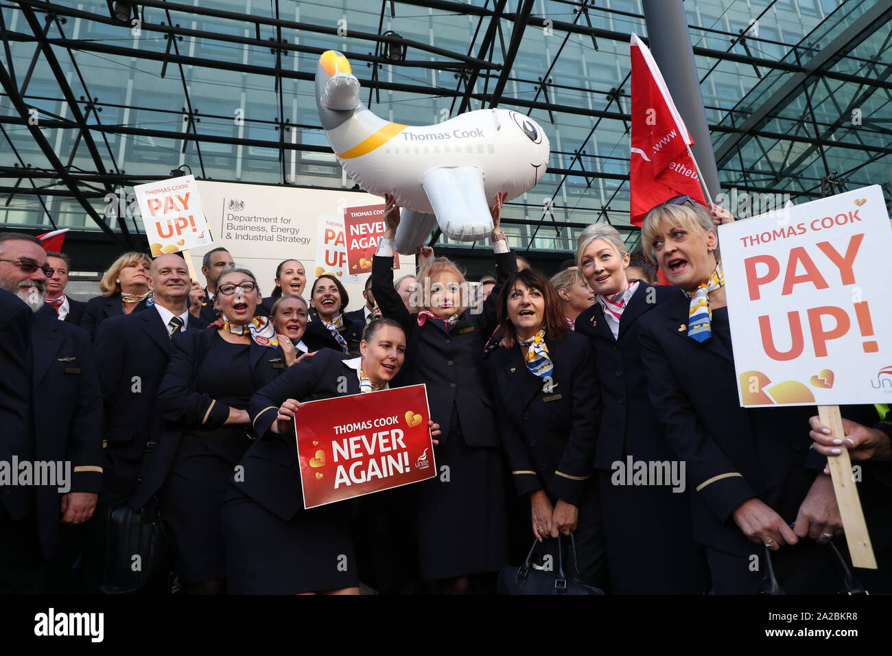 Ex employees hi-res stock photography and images - Alamy