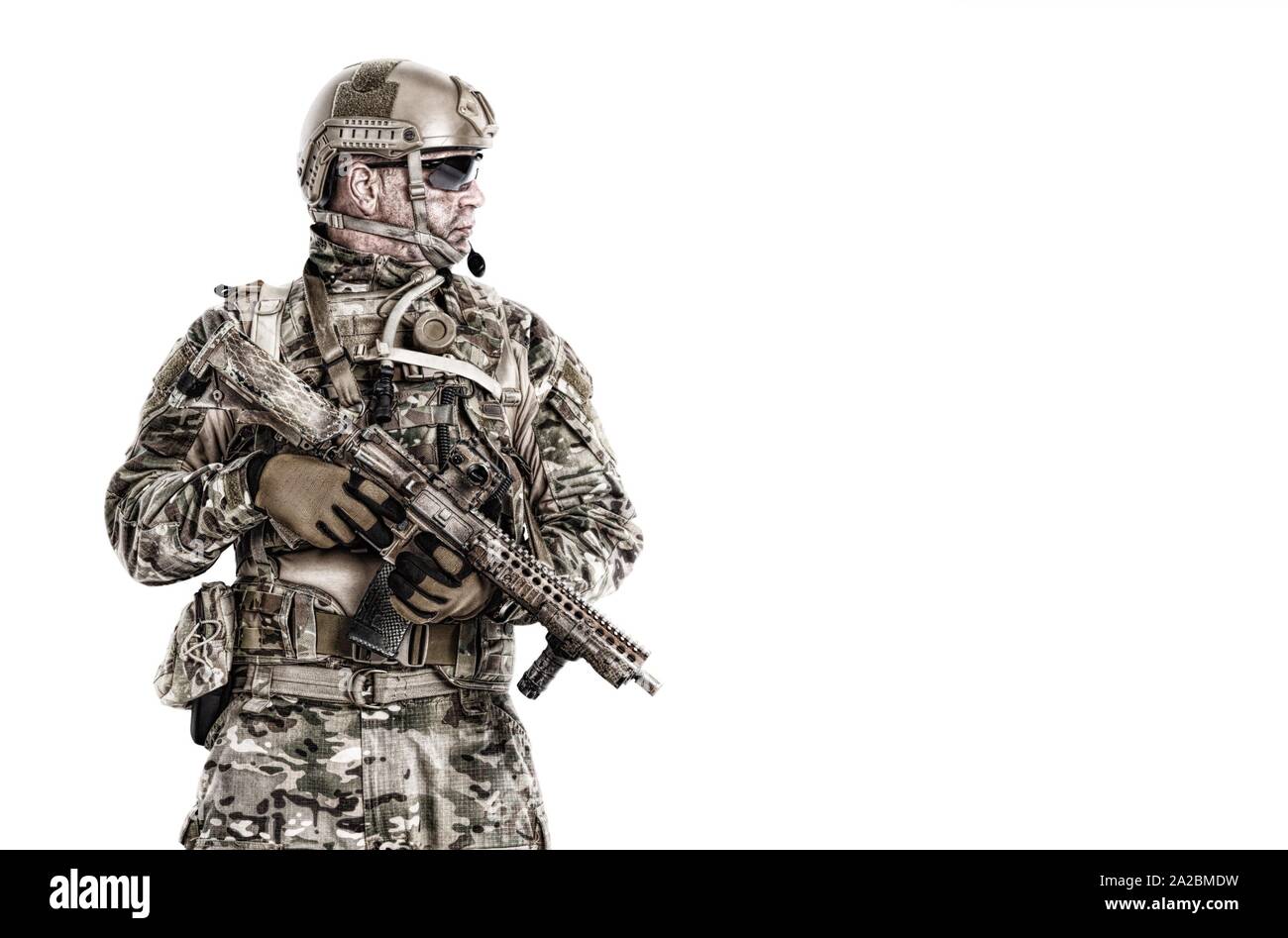 Low angle portrait armed soldier hi-res stock photography and images ... Low angle portrait armed soldier hi-res stock photography and images ...