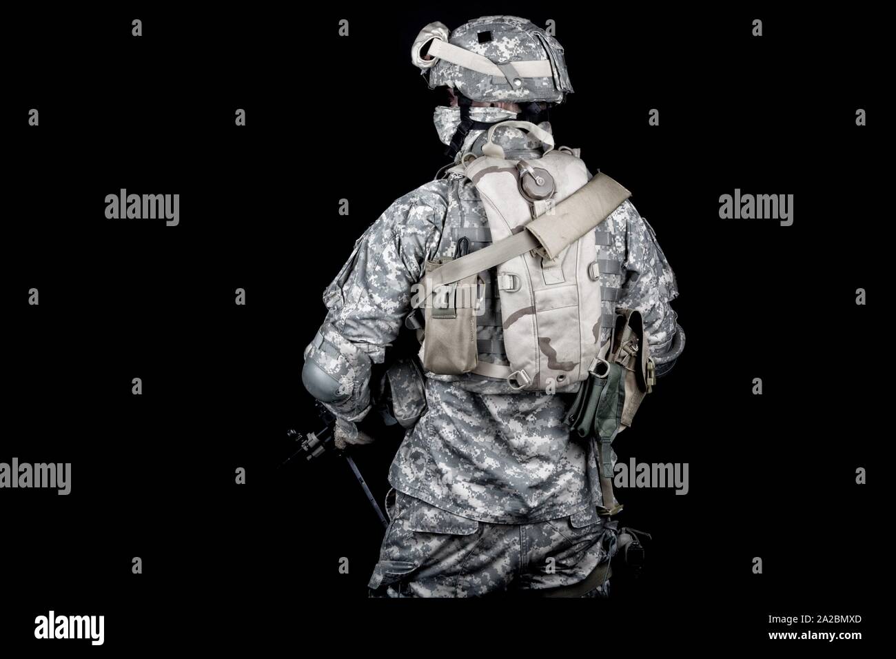 Us army body armour hi-res stock photography and images - Alamy