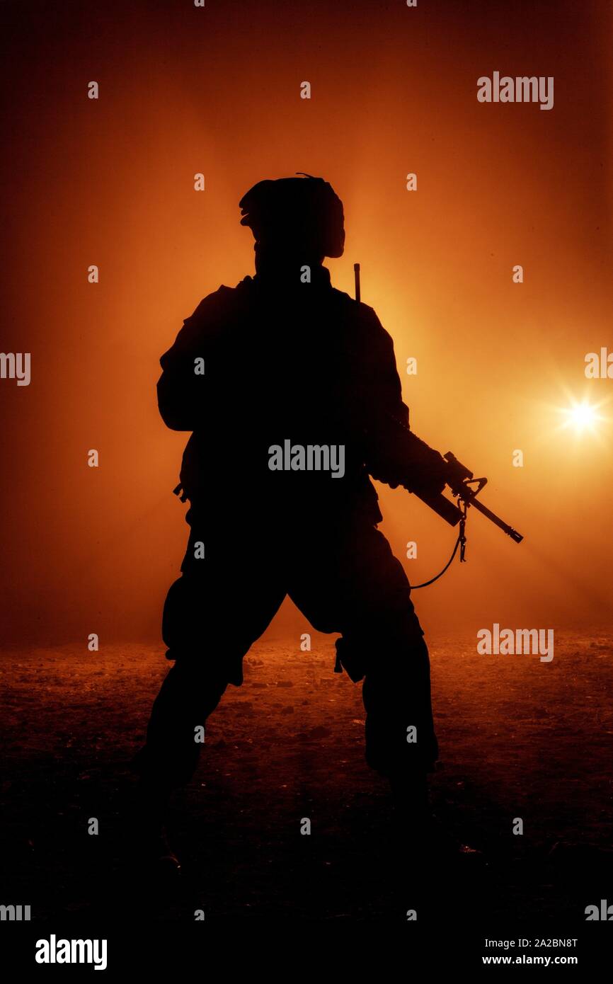 Modern Infantry High Resolution Stock Photography and Images - Alamy