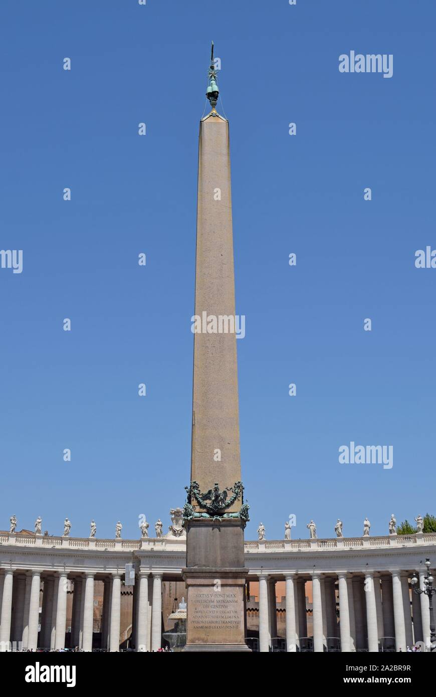 Obelisk worship hi-res stock photography and images - Alamy