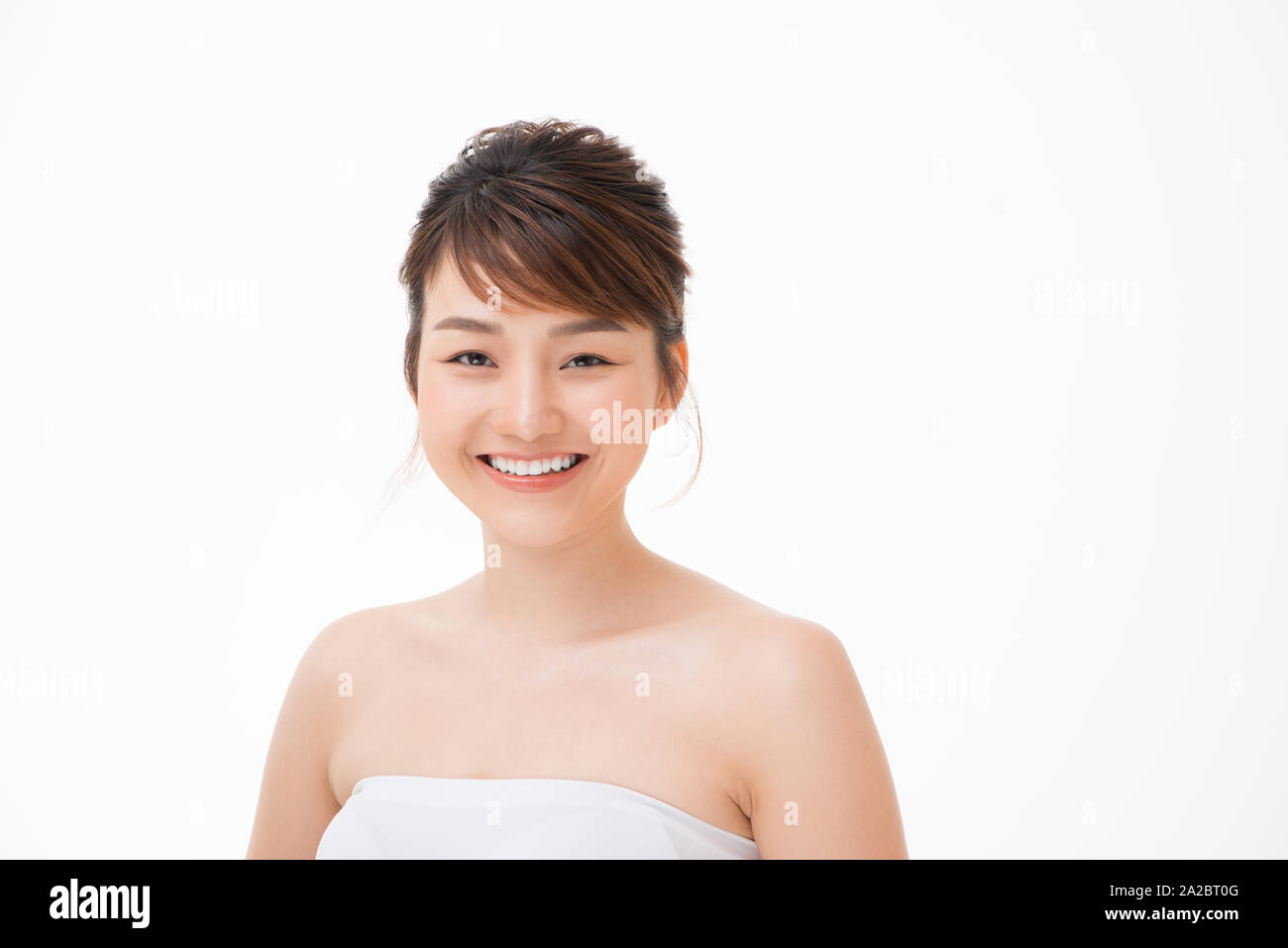 Closeup portrait of attractive asian woman with fair perfect healthy ...