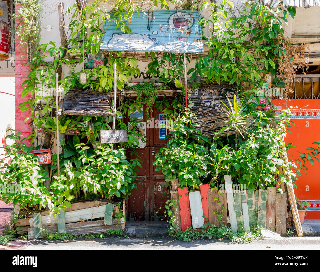Penang georgetown cafe hi-res stock photography and images - Alamy
