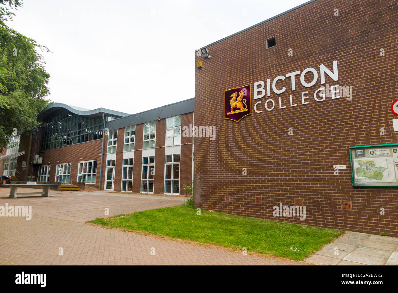 College of agriculture exterior hi-res stock photography and images - Alamy