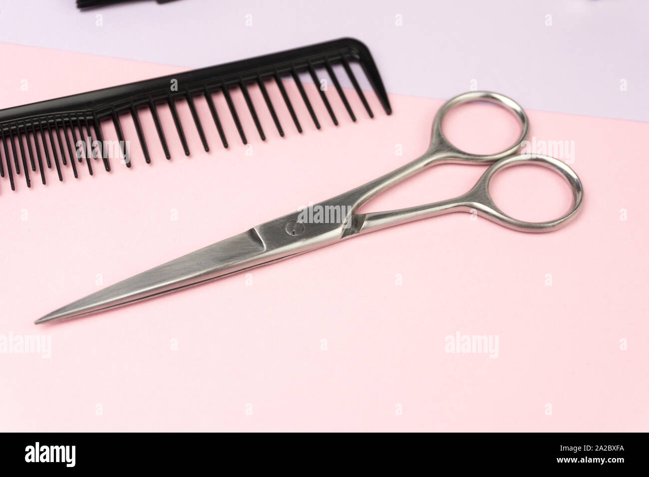 hair scissors on seamless background Stock Photo - Alamy