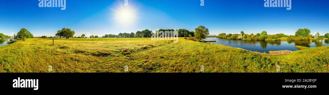 Himmel wiesen landschaft ebene hi-res stock photography and images - Alamy