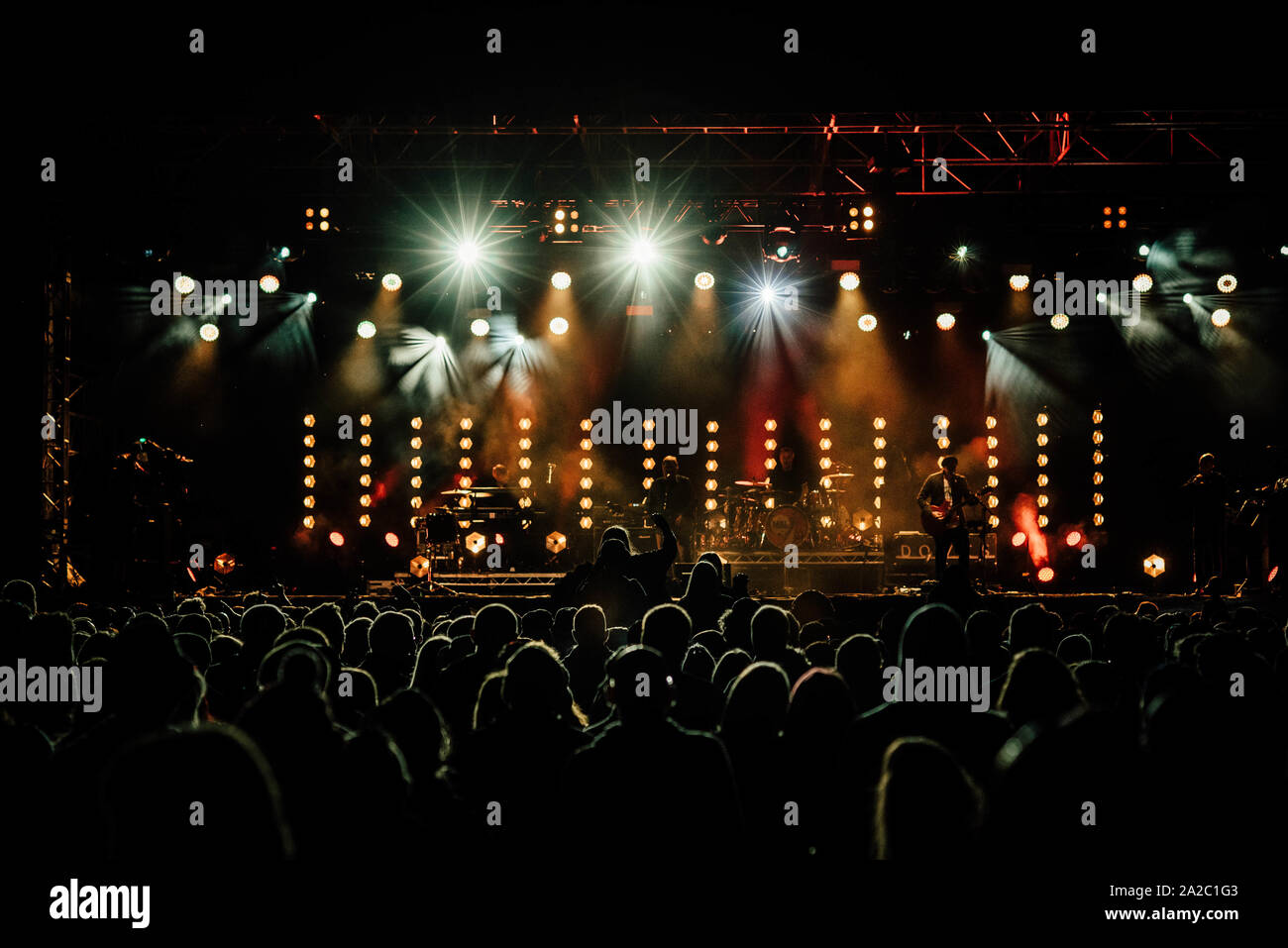 Doves band hi-res stock photography and images - Alamy