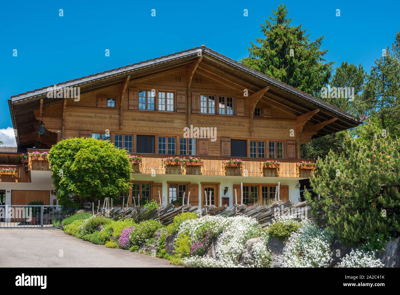 Traditional farmhouse, Aeschi bei Spiez, Bernese Oberland, Switzerland ...