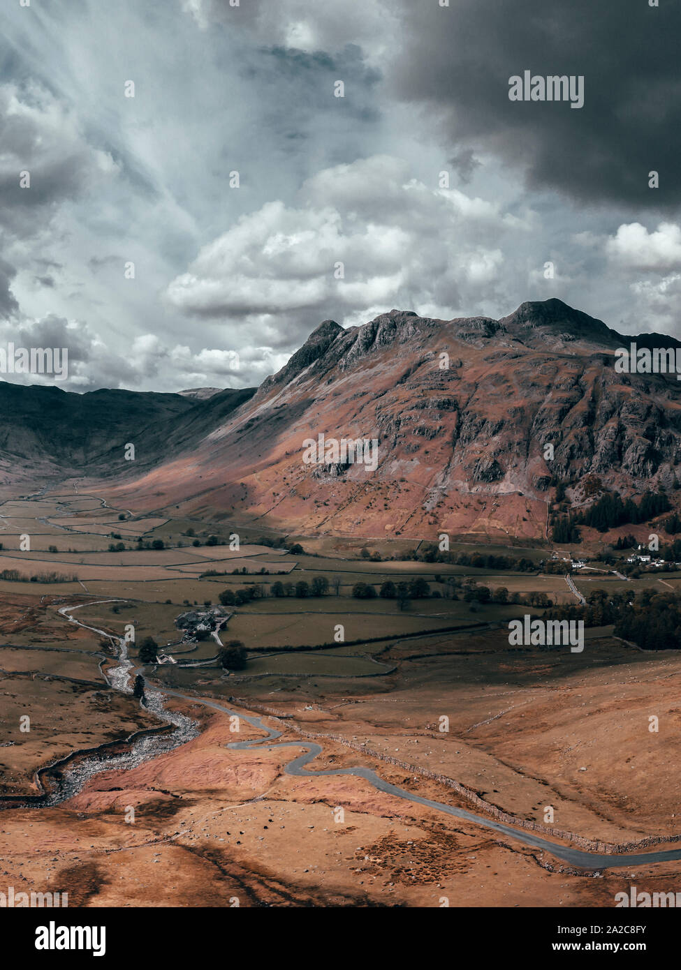 Mist over the fens hi-res stock photography and images - Alamy