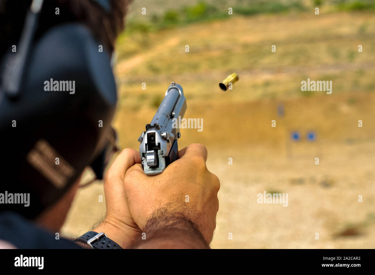 Ejected shell hi-res stock photography and images - Alamy