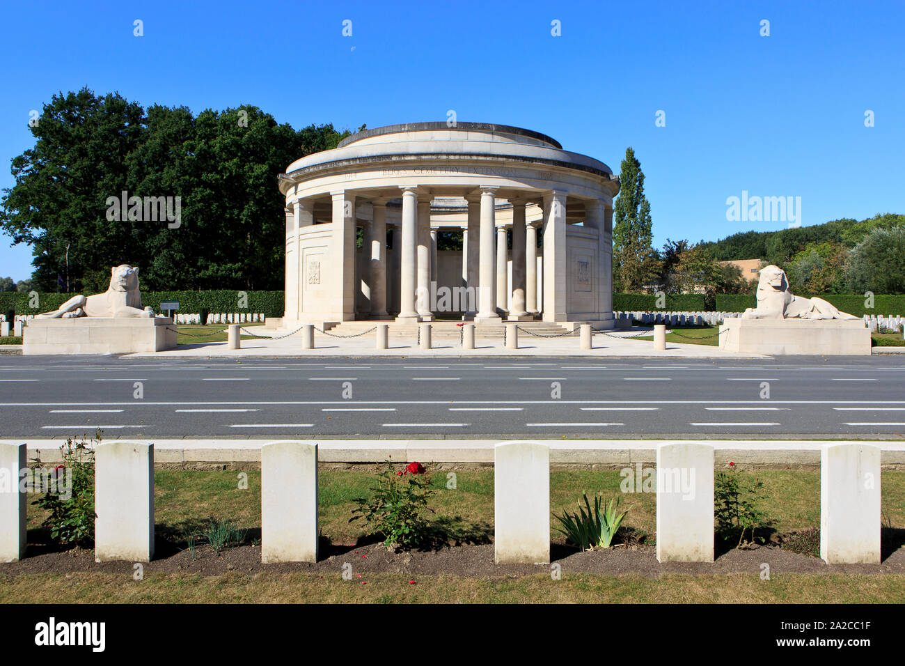The Ploegsteert Memorial to the Missing allied soldiers of World War I ...
