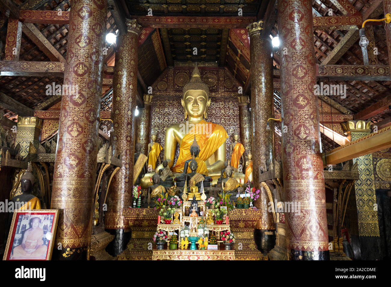 Shrine inside hi-res stock photography and images - Alamy