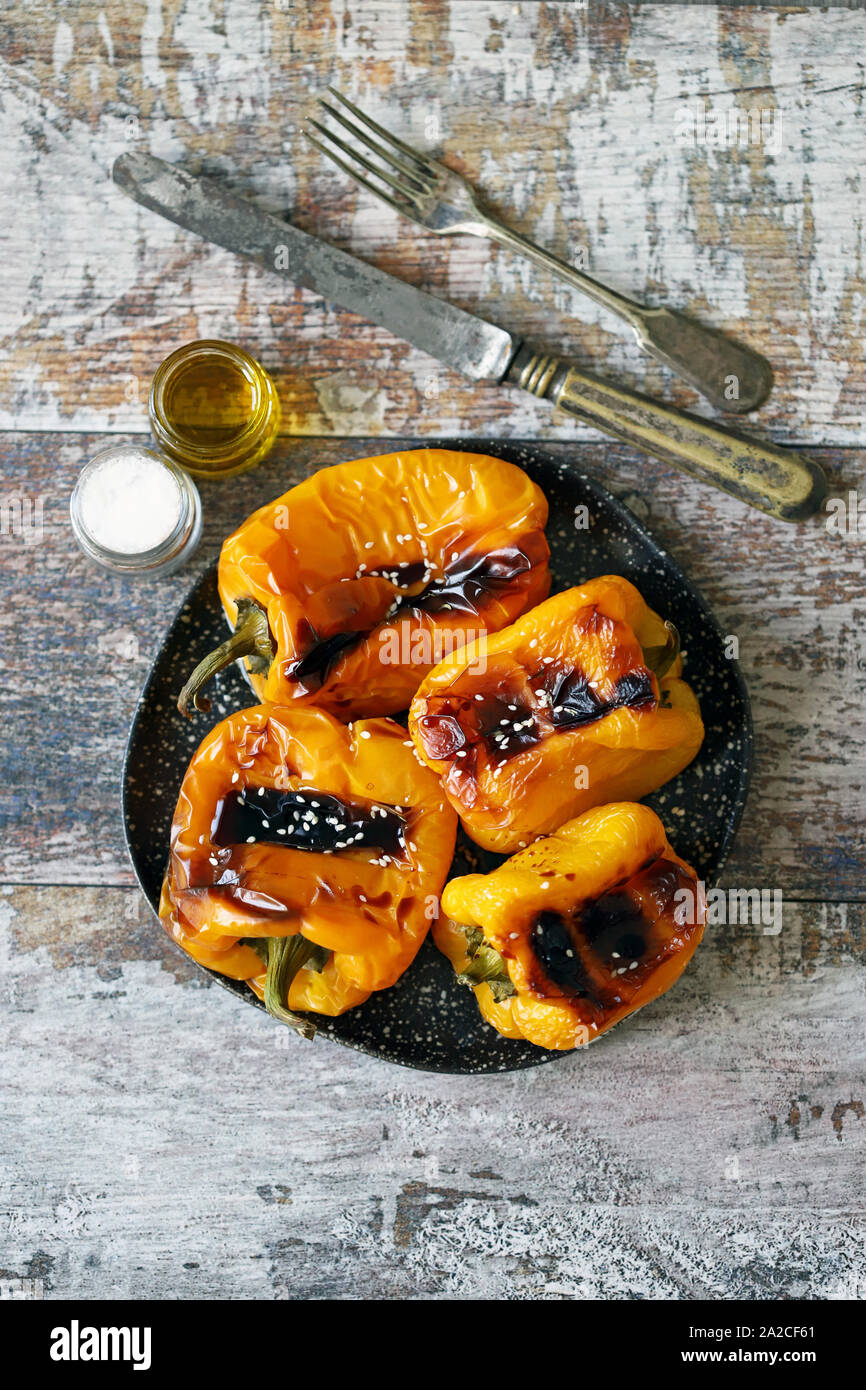 Grilled paprika. Autumn food. Vegan diet. Healthy snack Stock Photo - Alamy