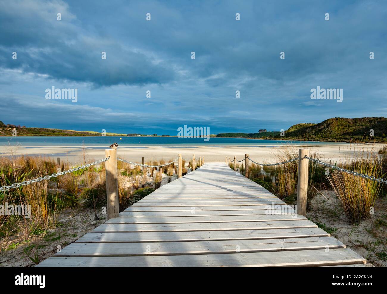 Taharoa new zealand hi-res stock photography and images - Alamy