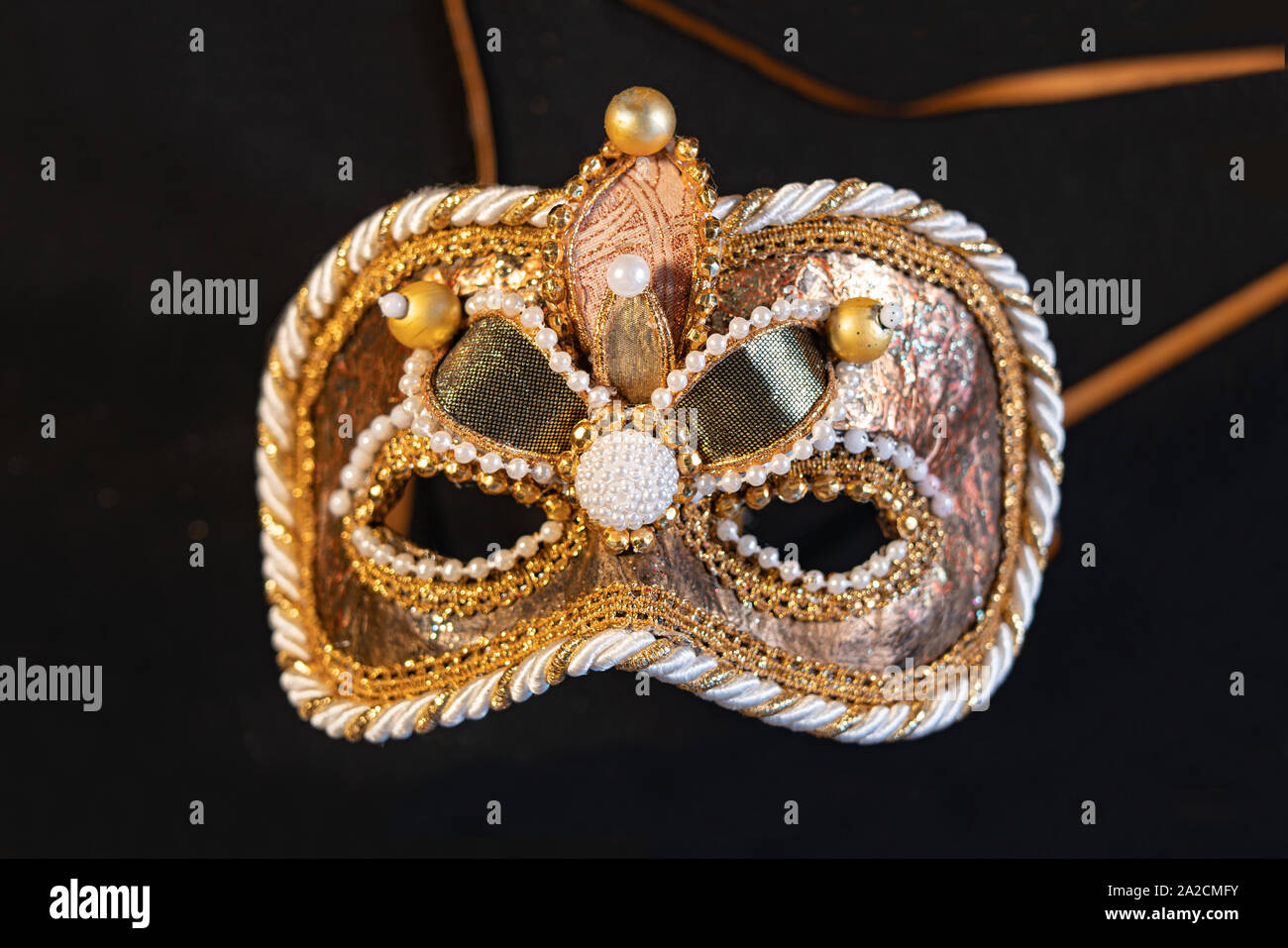 Carnival masks venetian hi-res stock photography and images - Alamy
