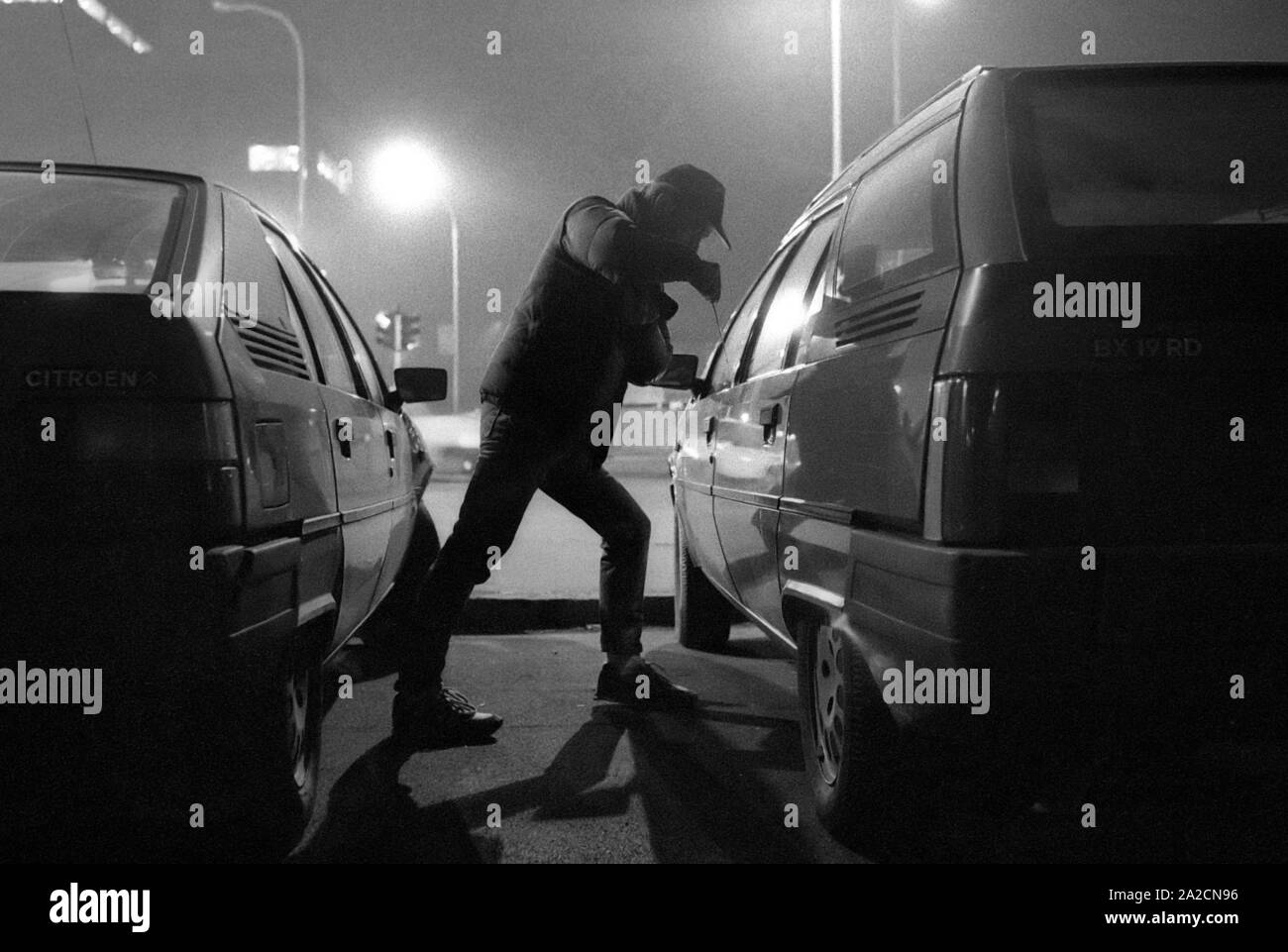 simulation of a car theft Stock Photo - Alamy