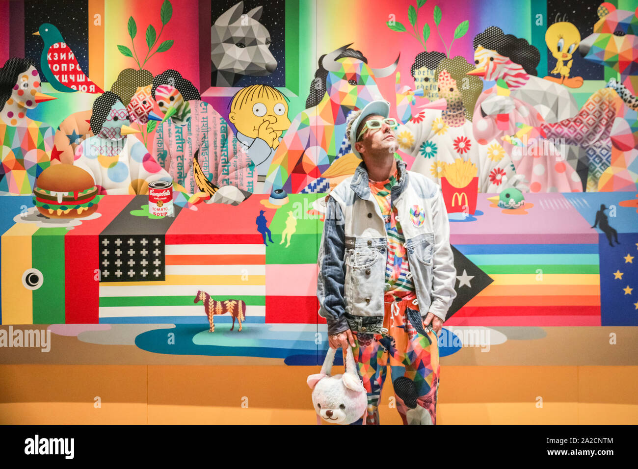 Chelsea Sorting Office, London, UK, 02 Oct 2019. Artist Okuda San ...