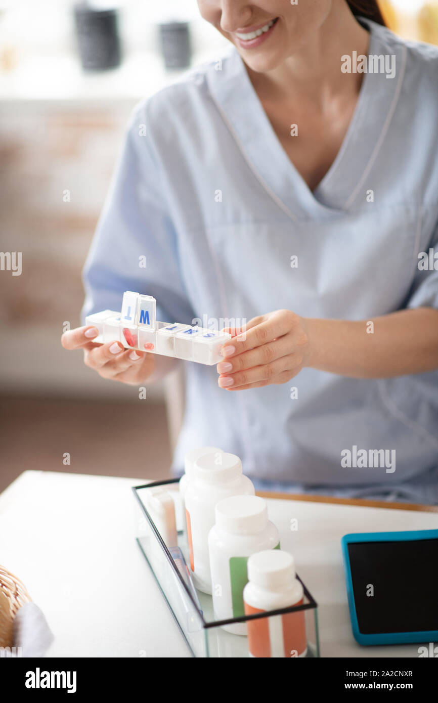 Nursing uniform hi-res stock photography and images - Alamy
