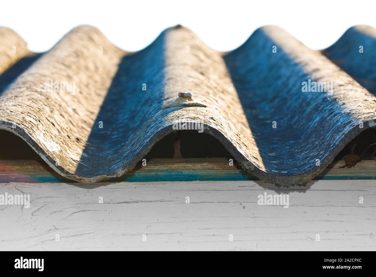 Dangerous asbestos roof panels - one of the most dangerous materials in ...