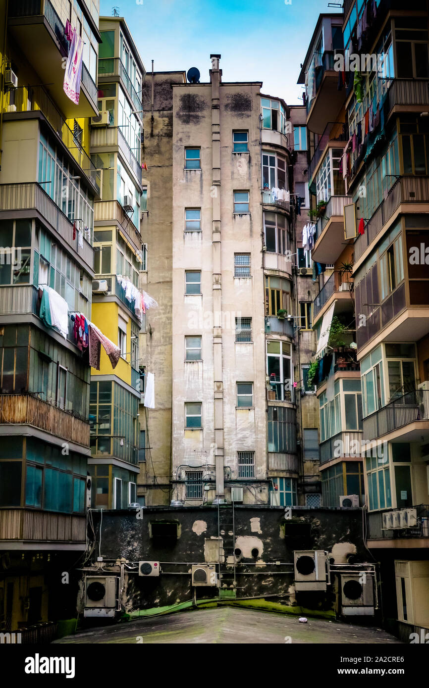 Alleys of a central Naples neighborhood with colorful terraces Stock ...