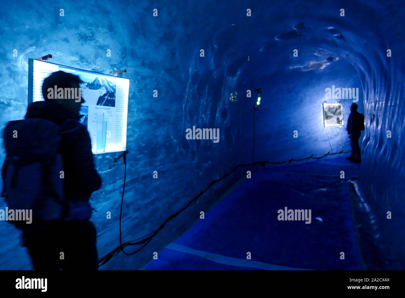 Ice Cave - grotte de Glace -, Mer de Glace, Chamonix-Mont-Blanc, Haute ...