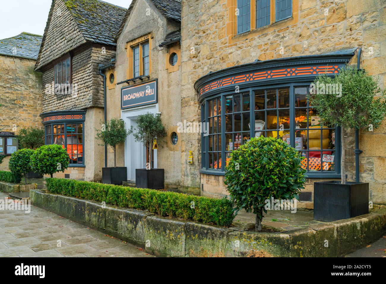 BROADWAY, UK - SEPTEMBER 22 2019: Broadway is a Cotswolds village ...