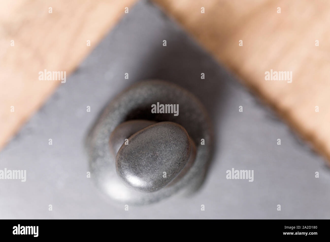 Massage rocks hi-res stock photography and images - Alamy