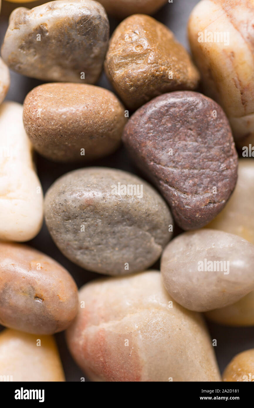 Smooth river stones hi-res stock photography and images - Alamy