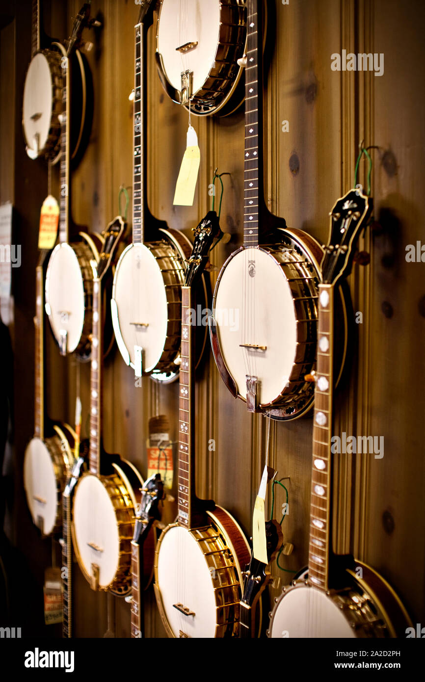 Banjos Stock Photos & Banjos Stock Images - Alamy