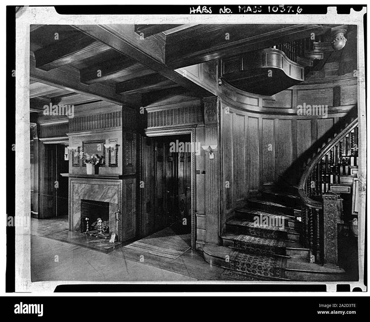 Abbot house Black and White Stock Photos & Images - Alamy