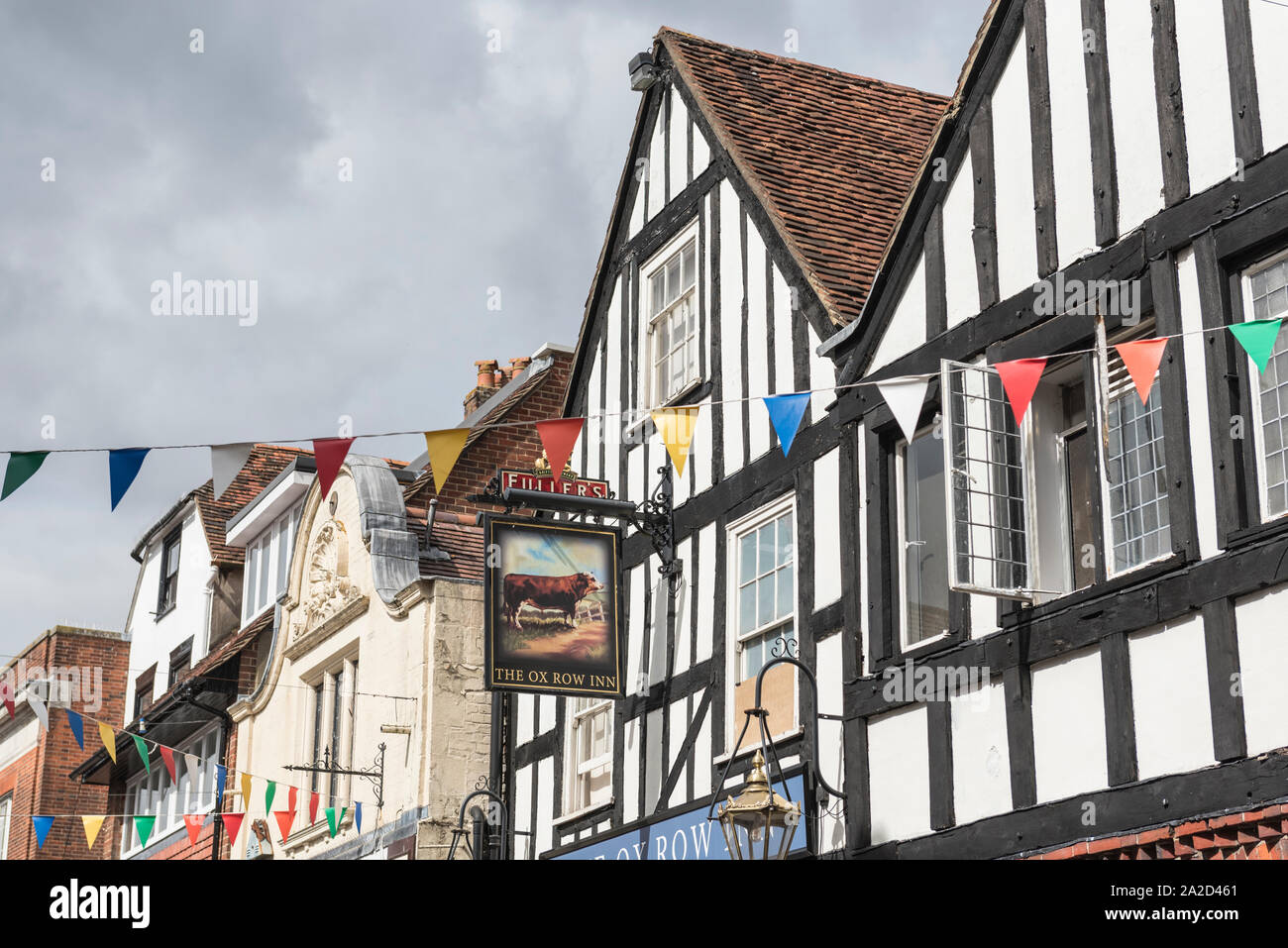Tudor buildings salisbury hi-res stock photography and images - Alamy