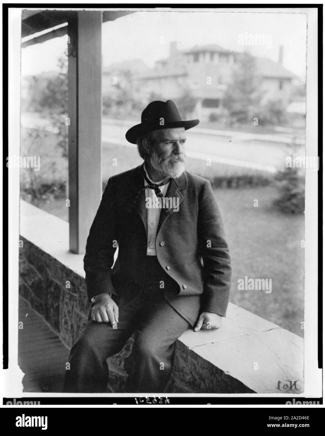 Edwin Markham, three-quarter length portrait, seated, facing left Stock ...