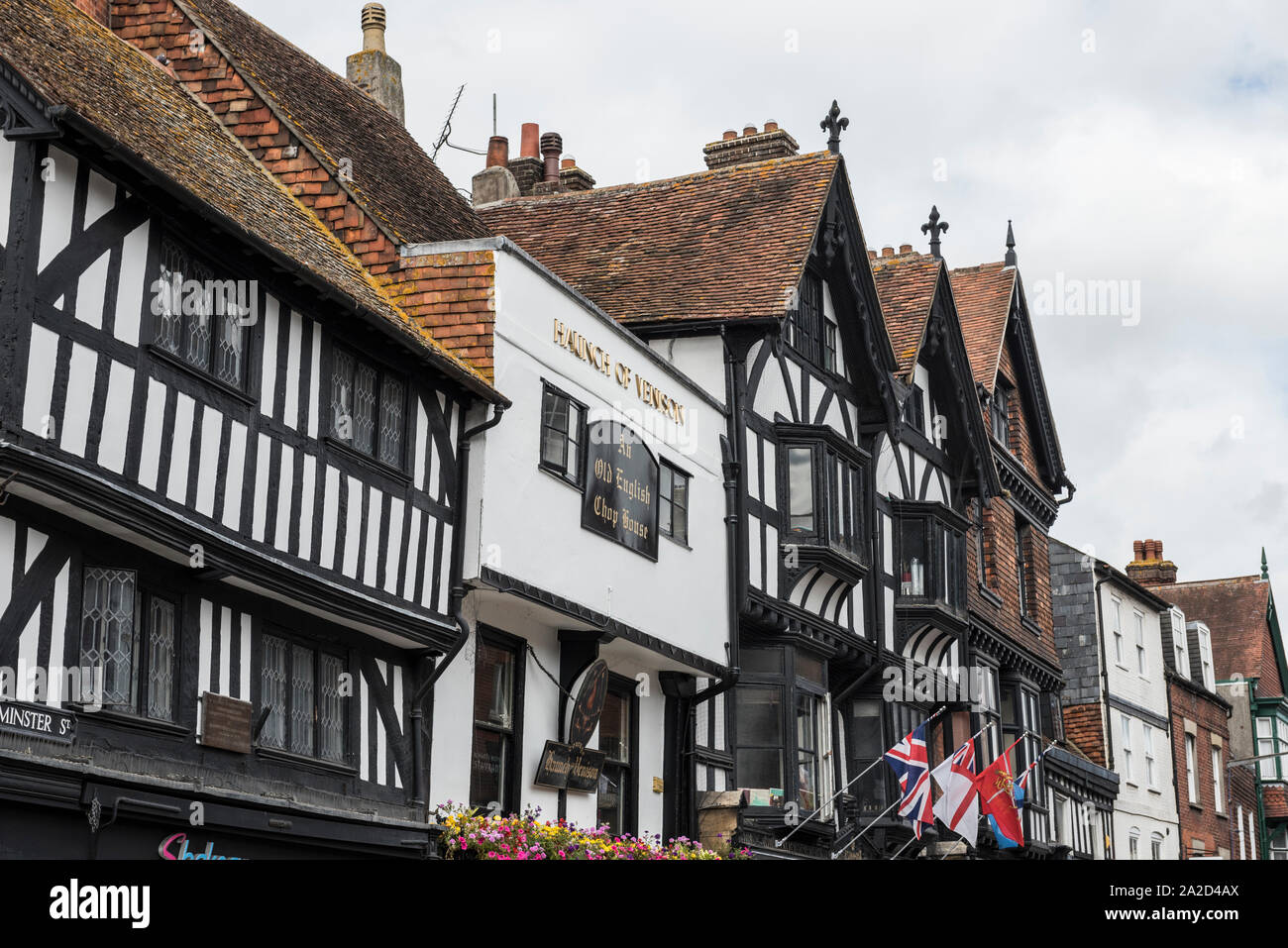 Tudor buildings salisbury hi-res stock photography and images - Alamy