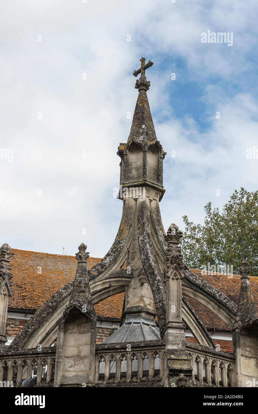 15th century building restored hi-res stock photography and images - Alamy