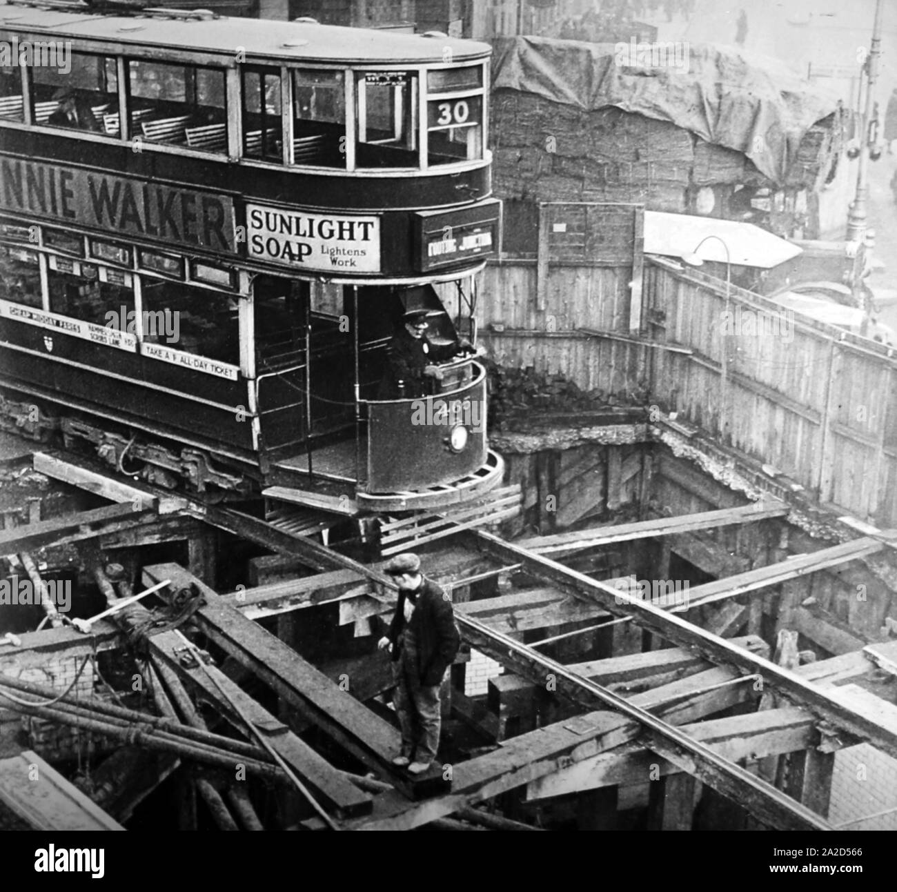 Victorian building london 1900's hi-res stock photography and images ...
