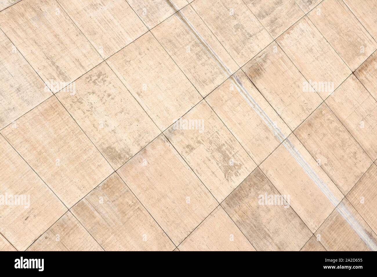 Concrete cladding hi-res stock photography and images - Alamy