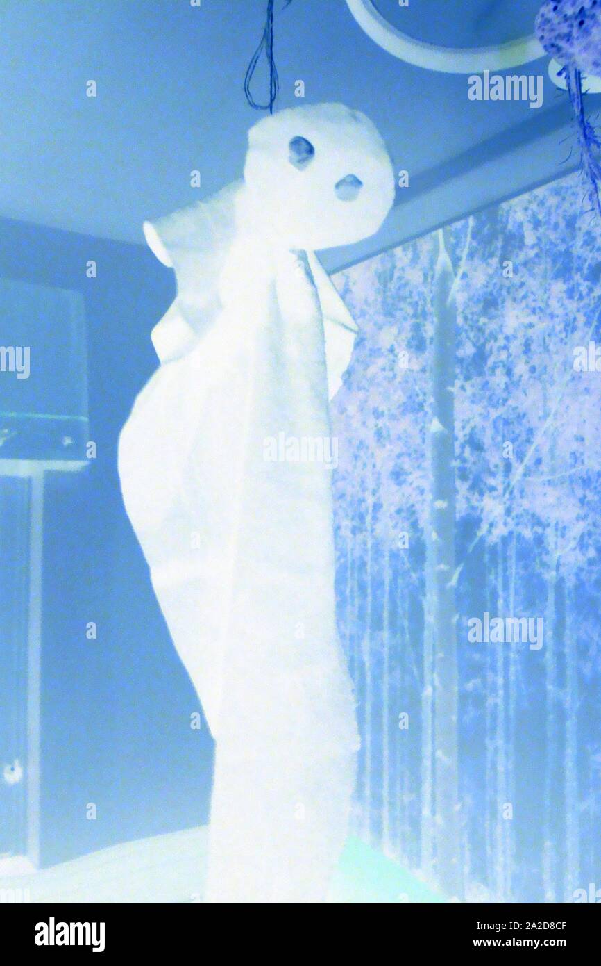 Ghost black white horror hi-res stock photography and images - Alamy