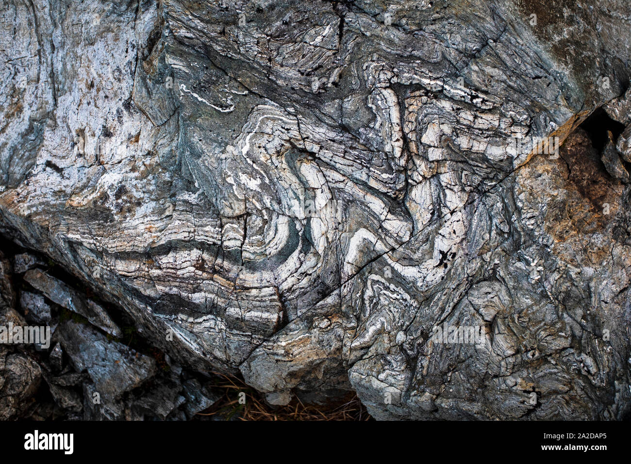 Distinct patterns are formed in the rocks in mountains Stock Photo - Alamy