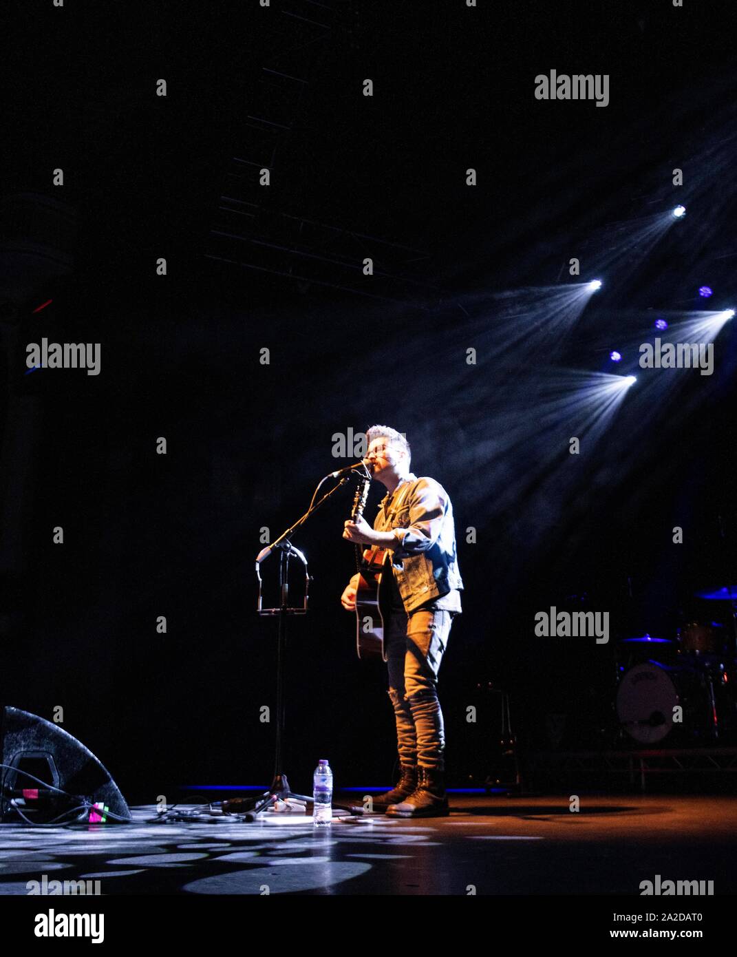 Sean McConnell live at the O2 Sheperds Bush London Stock Photo - Alamy