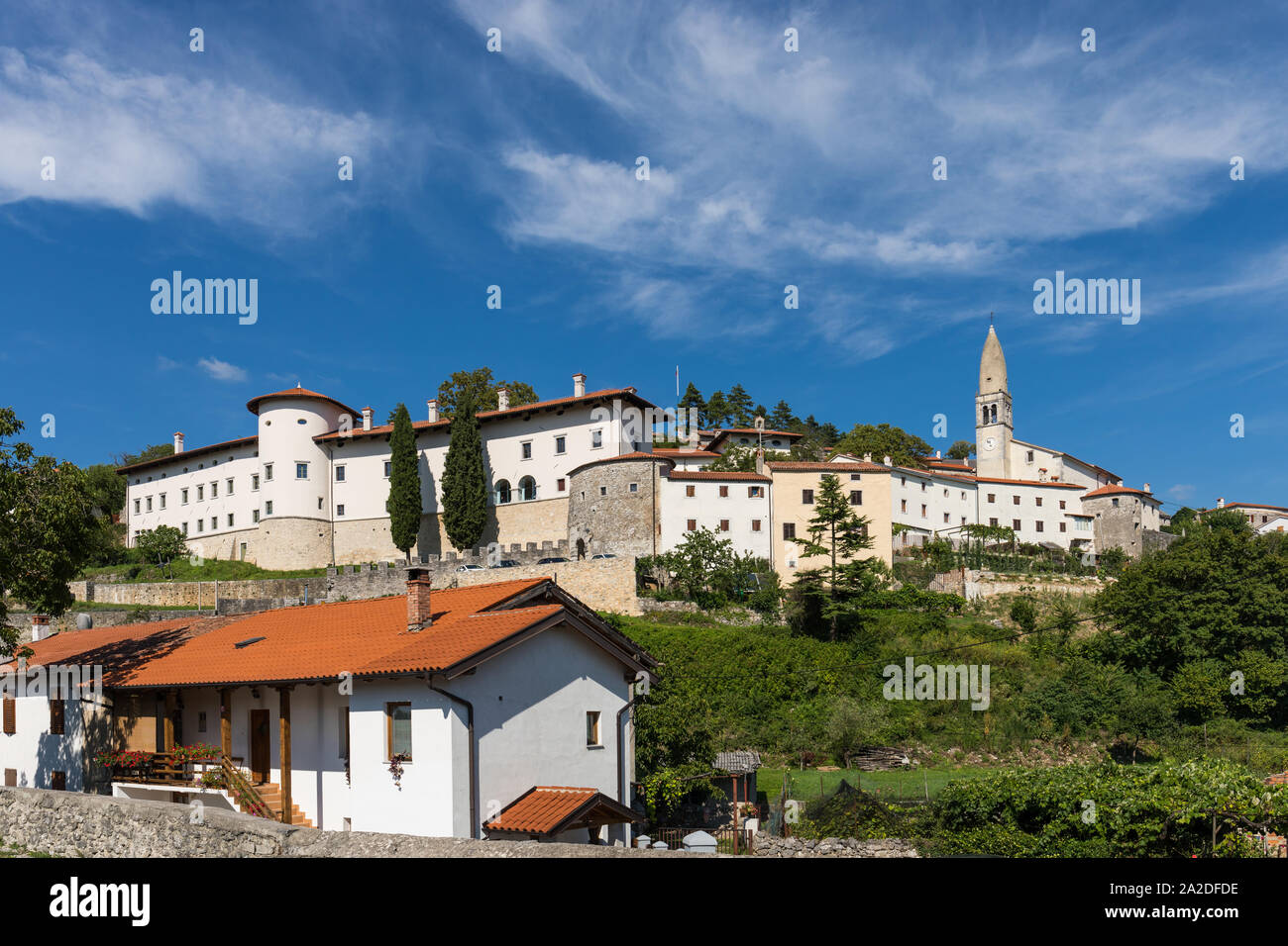 štanjel slovenia hi-res stock photography and images - Alamy