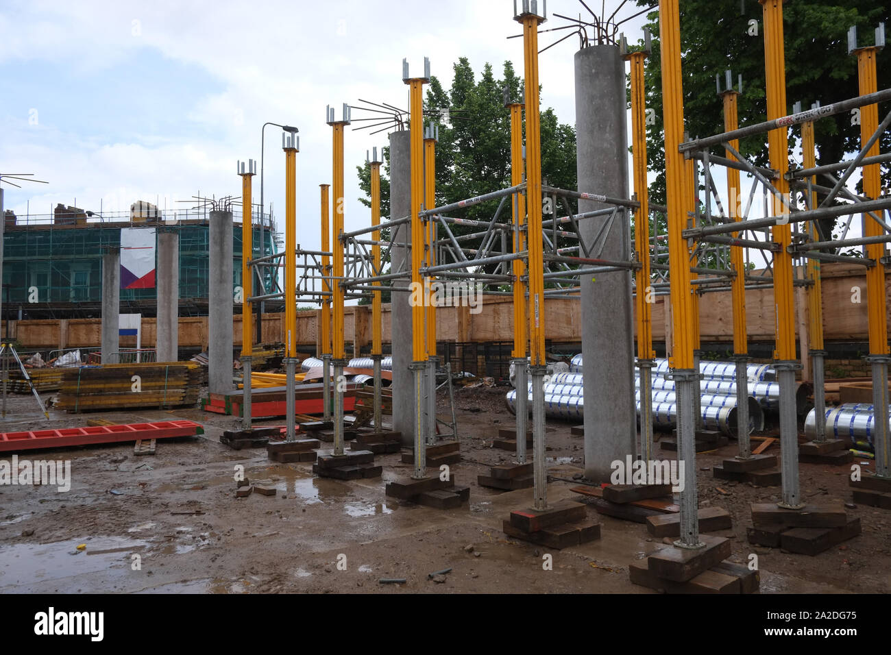 June 2016 - Peri support falsework system for a reinforced concrete ...
