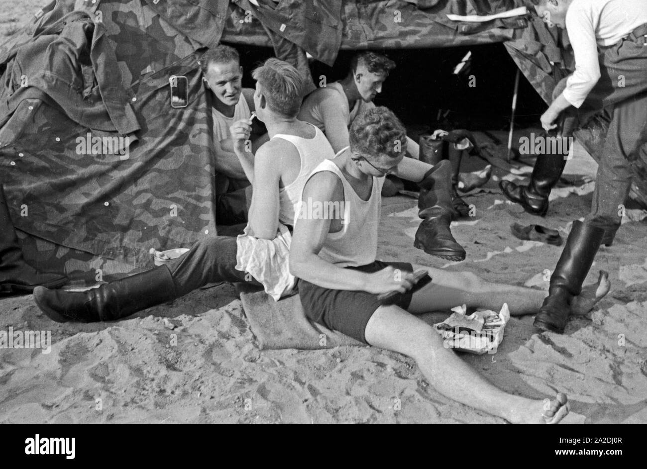 Maintenance exercise Black and White Stock Photos & Images - Alamy