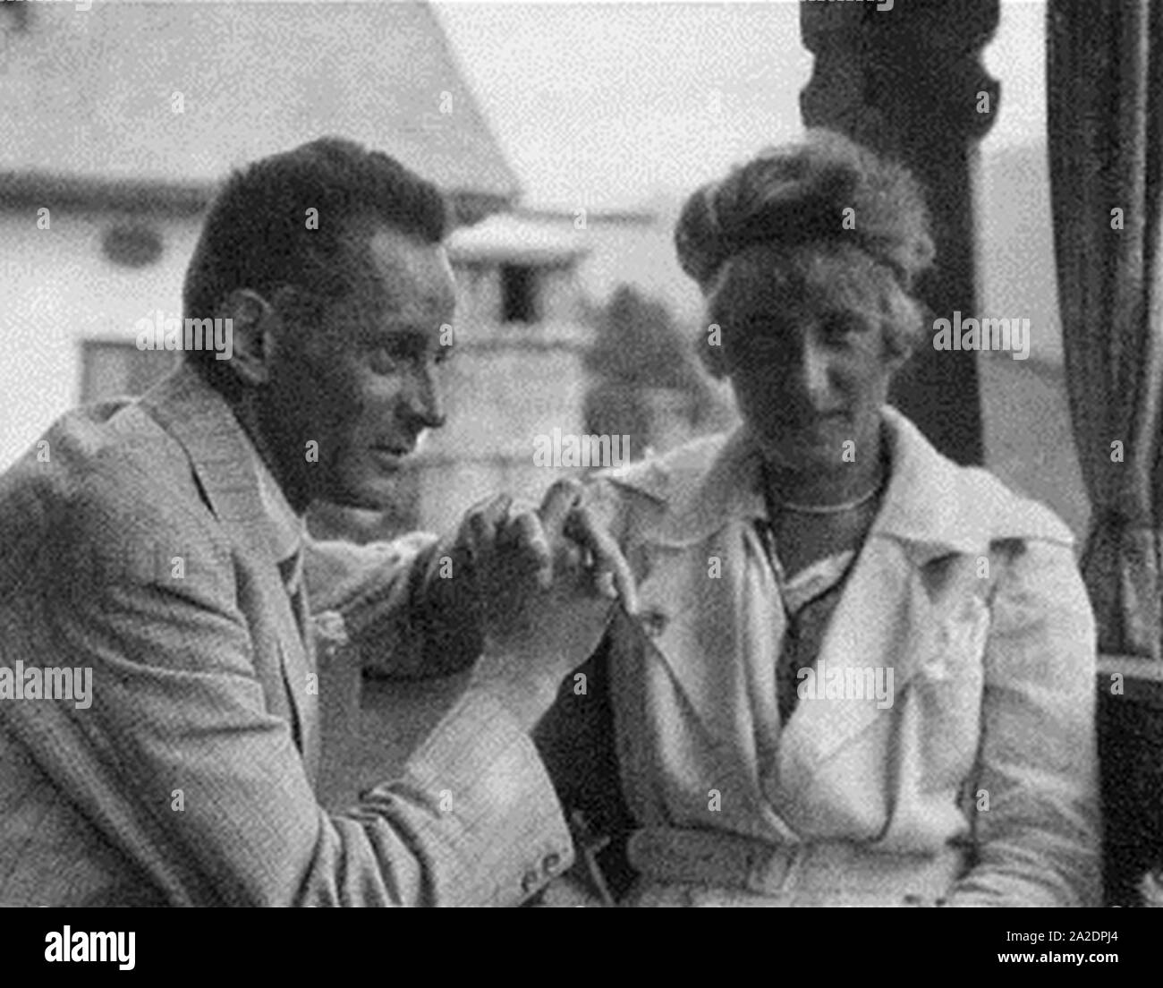 Egon Schiele und Edith Harms Stock Photo - Alamy