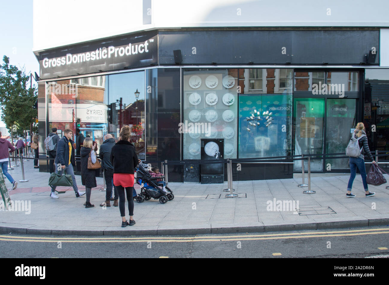 Pop Up Shop High Resolution Stock Photography and Images - Alamy