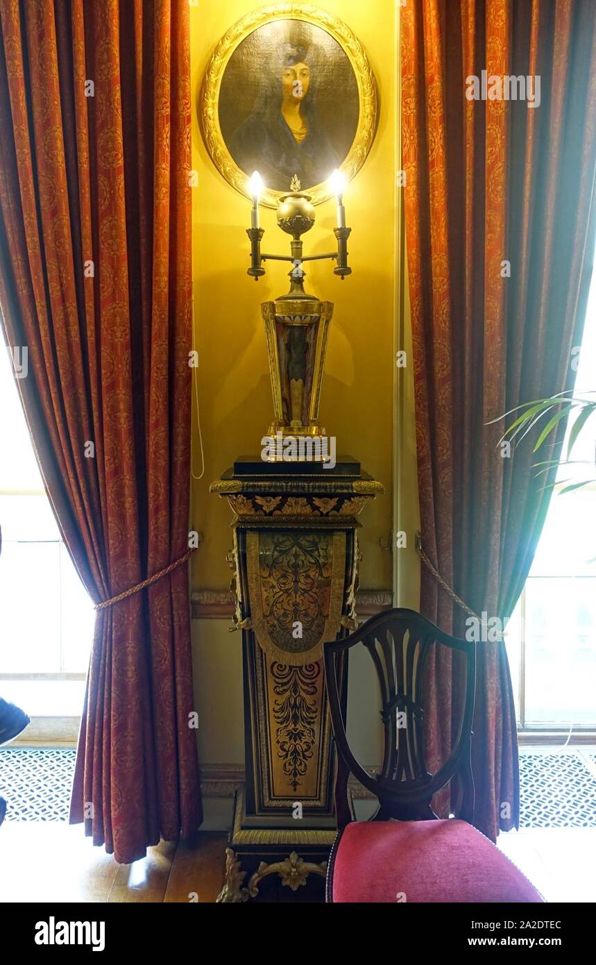 Egyptian revival hi-res stock photography and images - Alamy