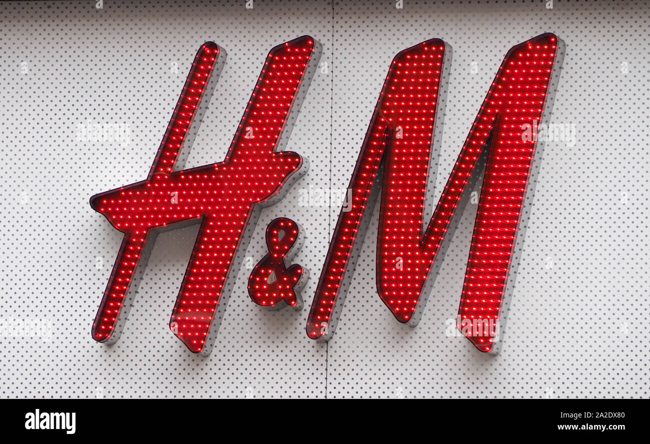 LONDON, UK - CIRCA SEPTEMBER 2019: H&M sign Stock Photo - Alamy