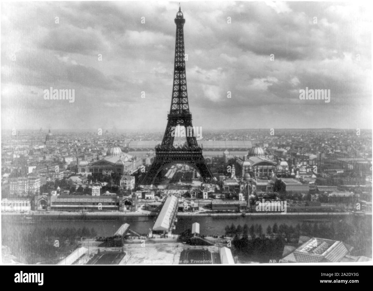 Eiffel tower at Exposition Universelle, Paris, 1889 Stock Photo - Alamy