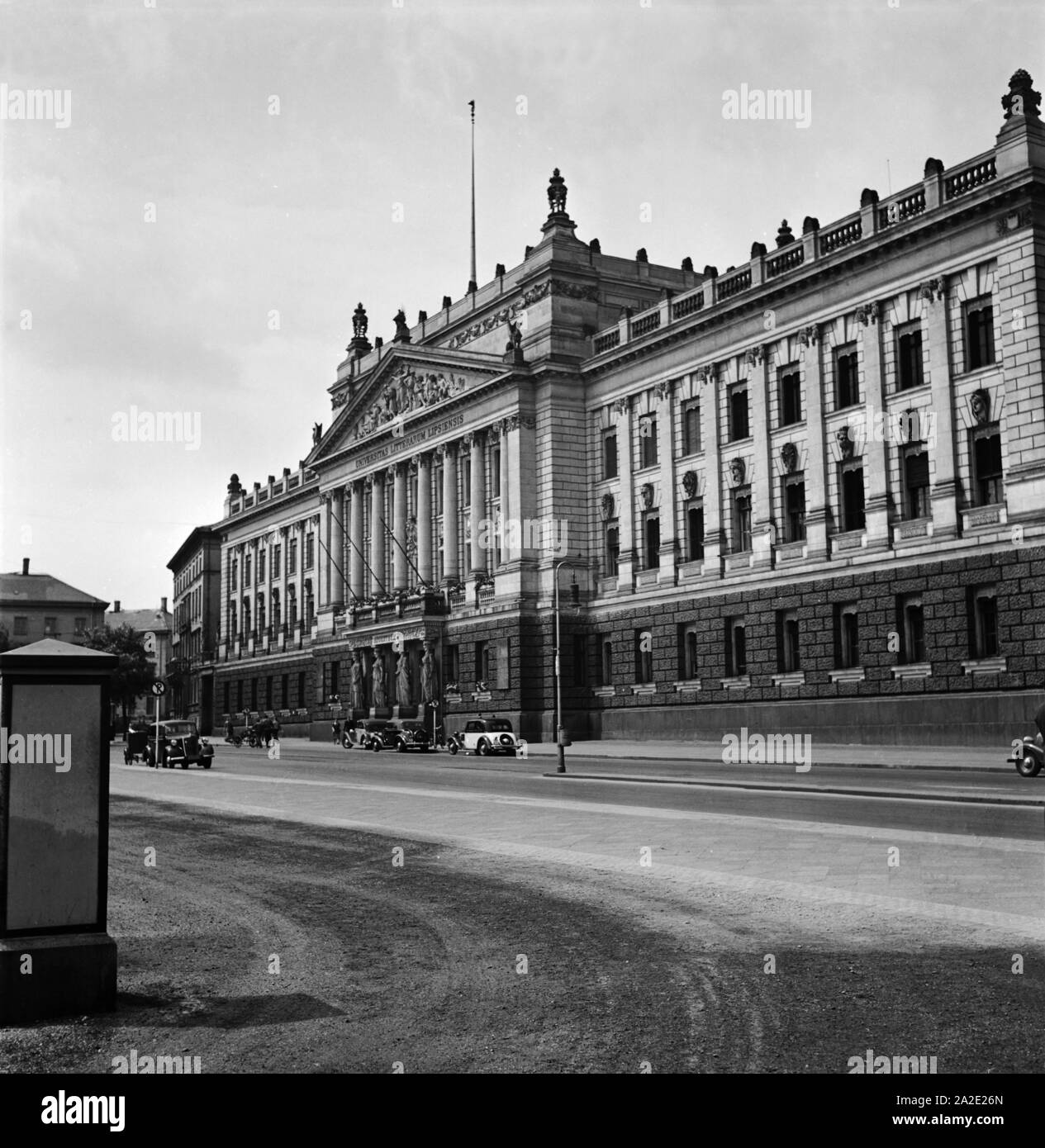 Deutschland universitat Black and White Stock Photos & Images - Alamy